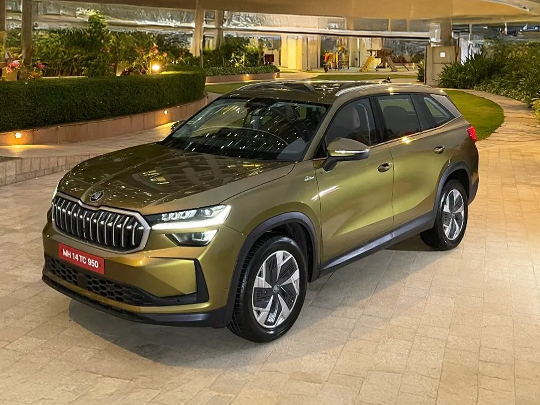 Royal Enfield Bullet 650 Twin Incoming